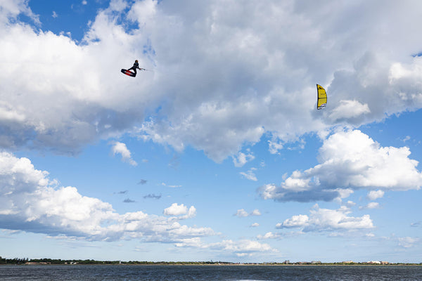 Flying High: The Best Kites For Big Air Kiteboarding - WA Surf - Kite ...